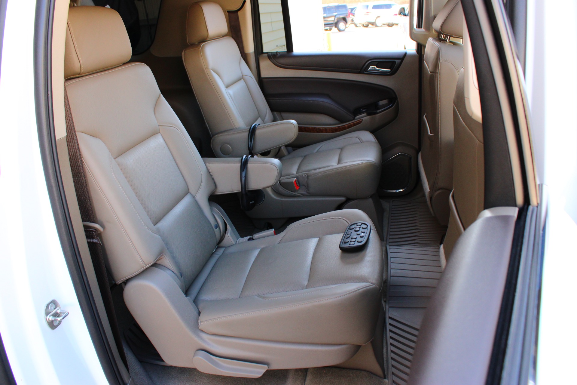 2017 Chevrolet Suburban Interior